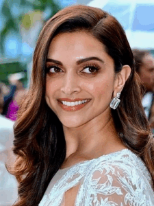 Top 10 Richest Bollywood Actresses 2025 - National Film Awards