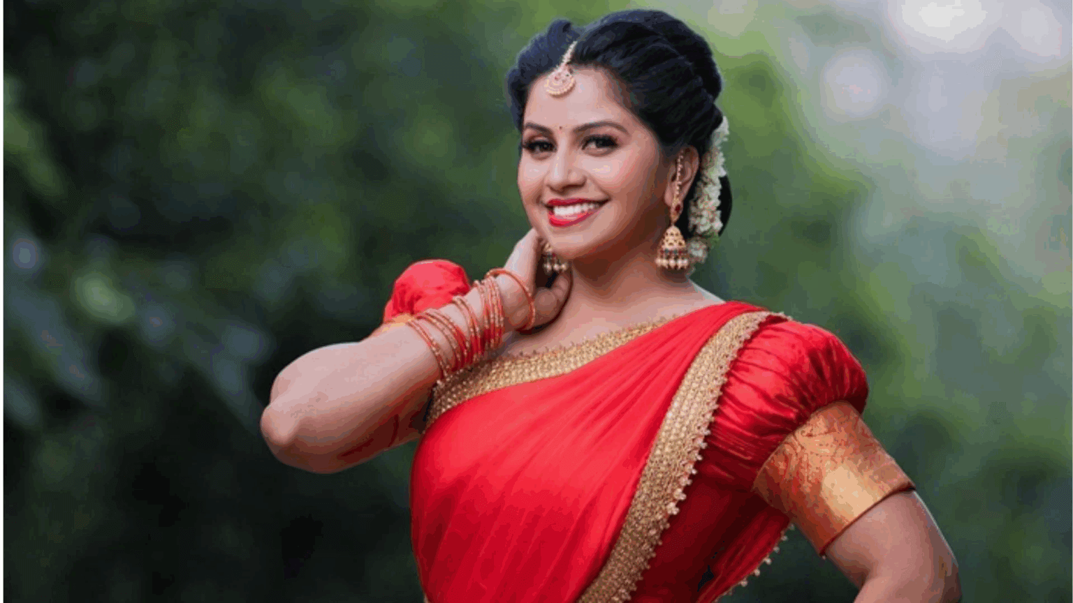 Anushree Anchor: Kannada Actress Age, Biography, Marriage, Husband ...